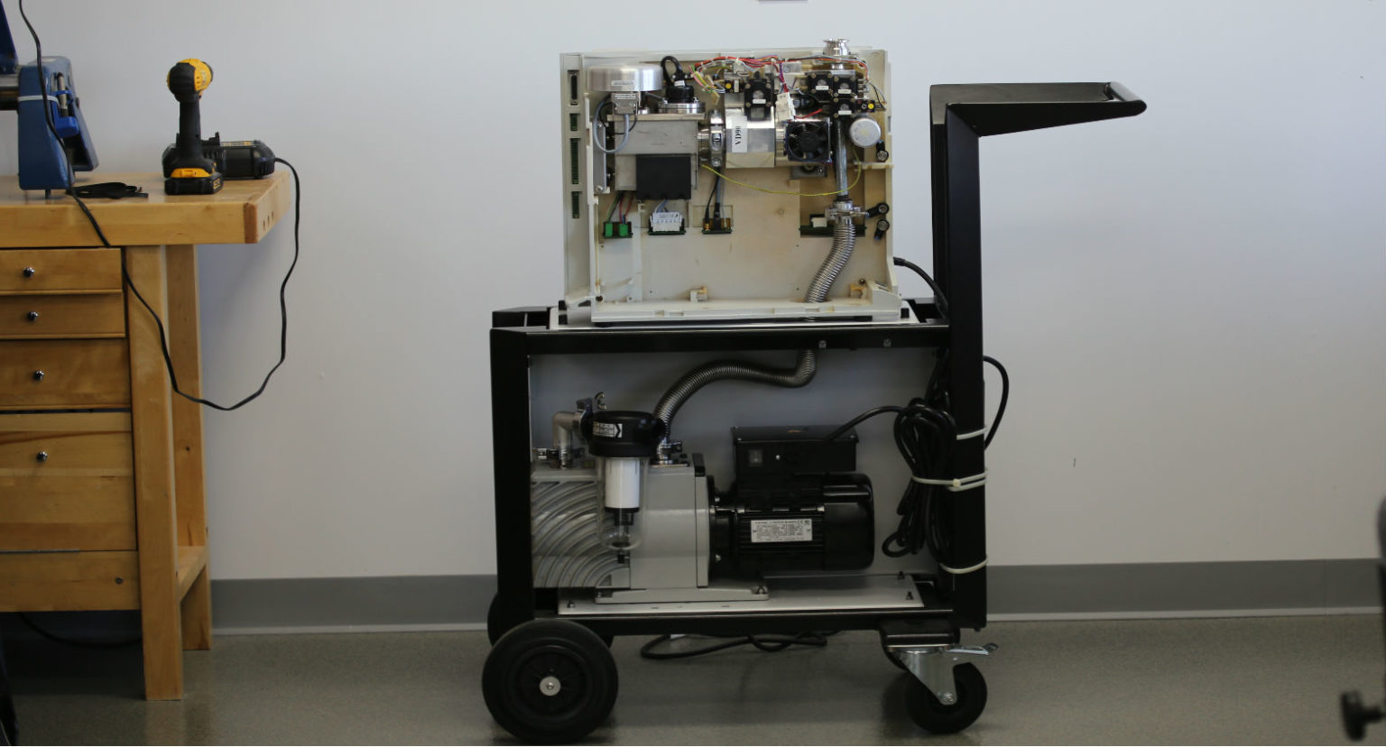 Leybold UL 200 Helium Leak Detector UHVTS leybold-ul-200-helium-leak-detector-uhvts